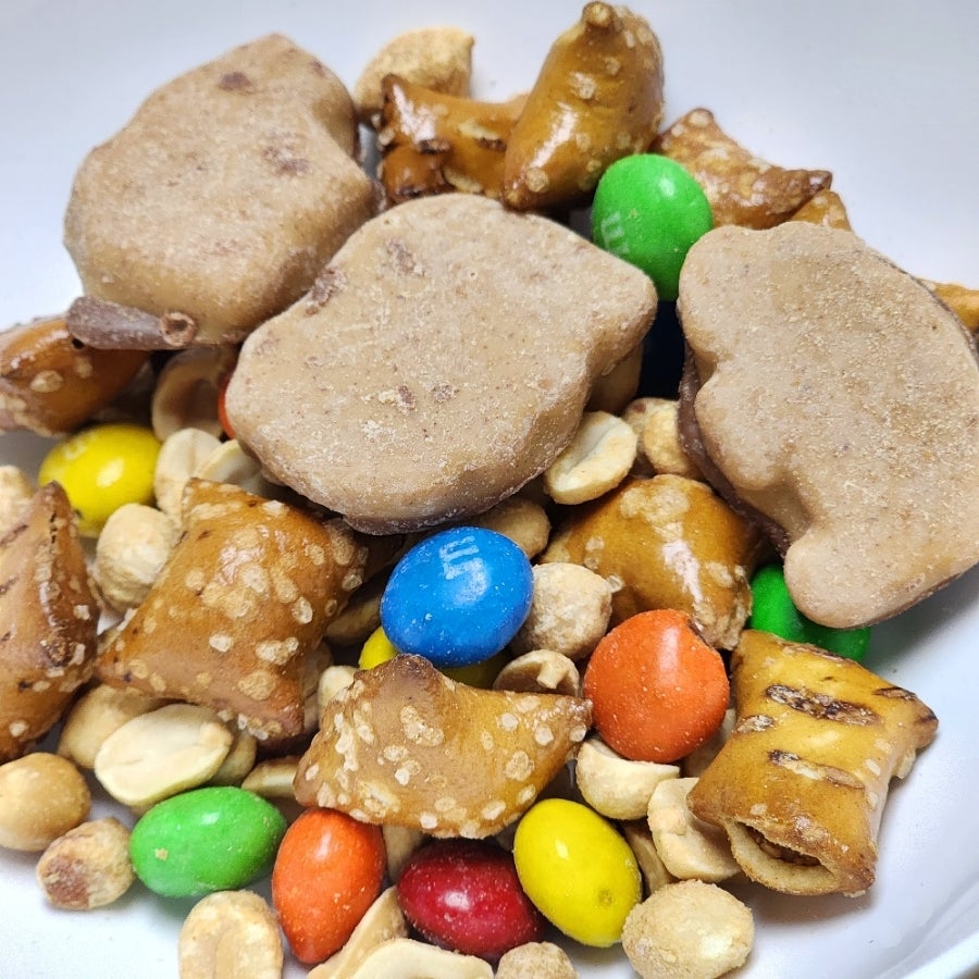 Peanut Butter Circus Snack Mix | Kinda Nutty!