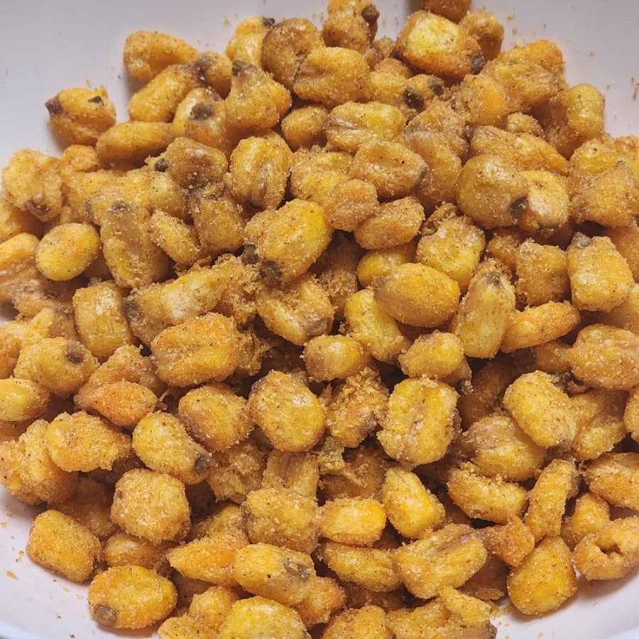 Sriracha Crunchy Corn | Kinda Nutty!